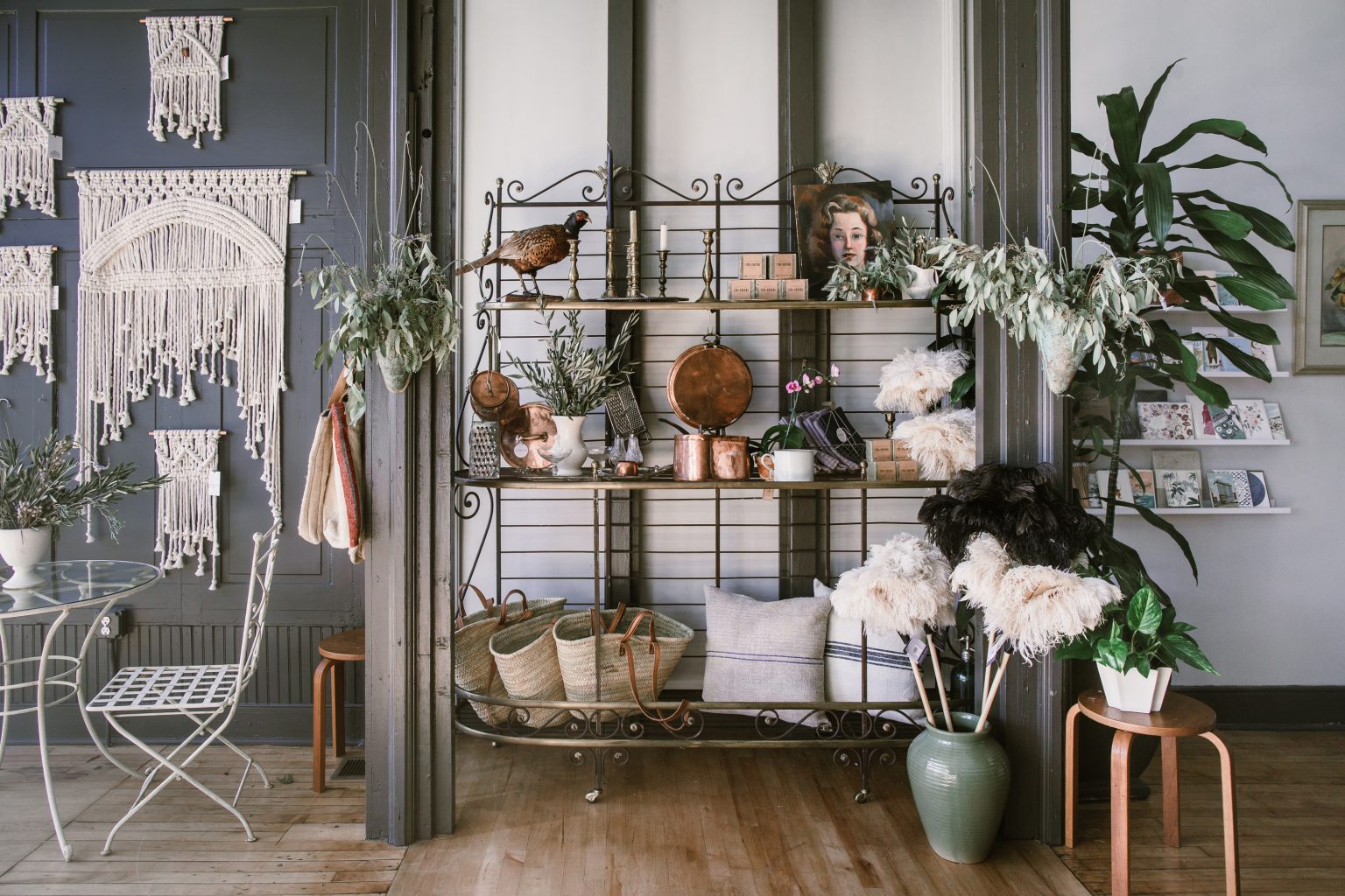 Rhea Vaflor | Hickok Cole